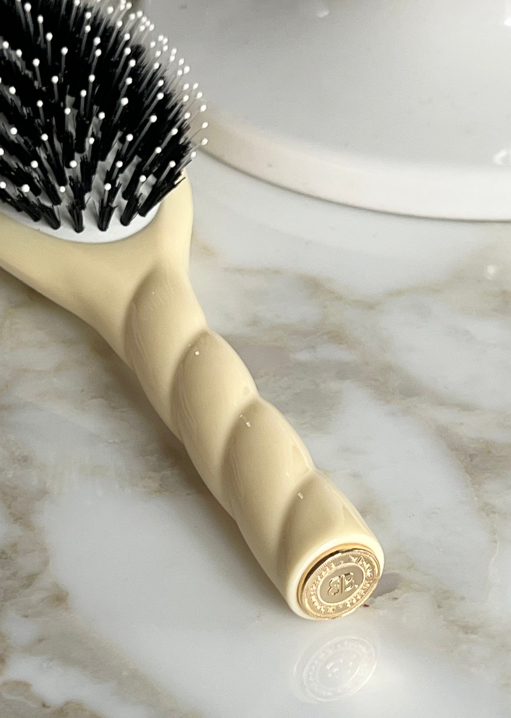 Brosse à Cheveux Sanglier & Nylon Douceur Cair – La Bonne Brosse